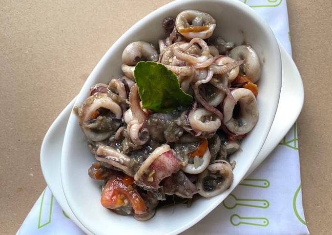Resep Cumi Masak Hitam oleh Rini Dwi Astuti - Cookpad