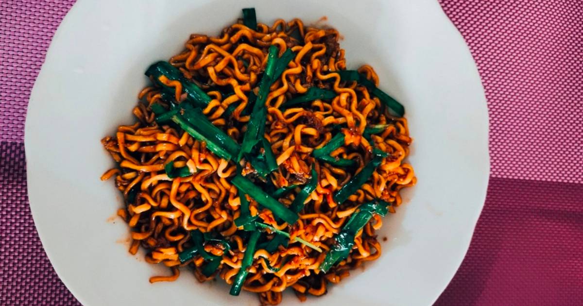 Resep Mie goreng manis (Tiam mi) oleh Natalie - Cookpad