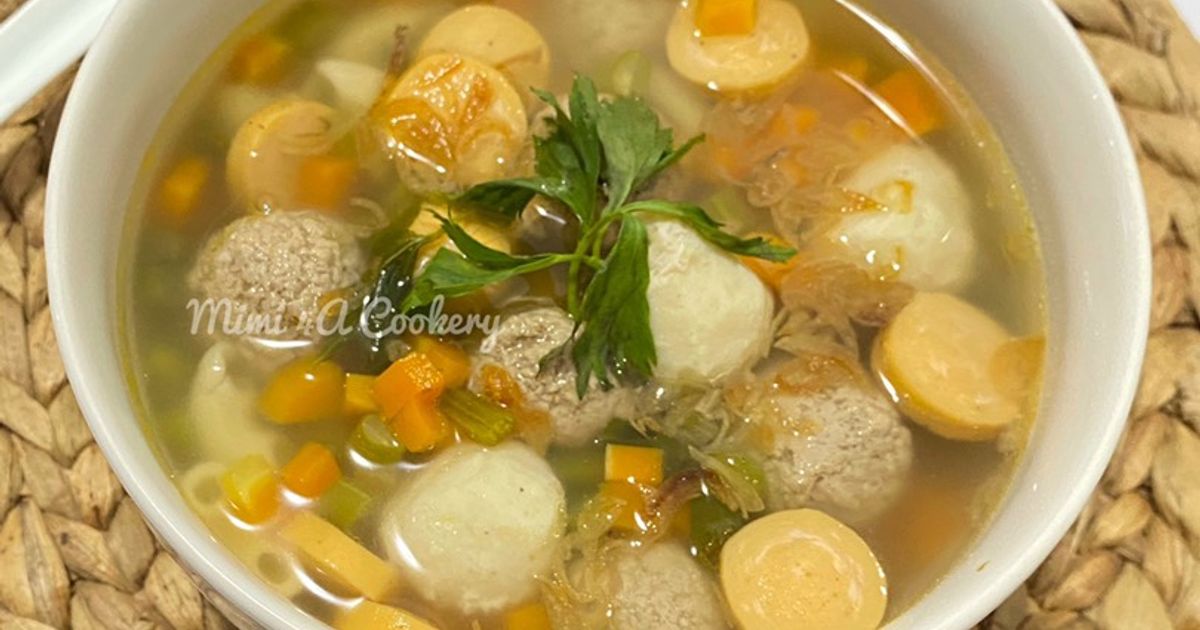 Resep Sup Bebola Daging oleh Mimi 4A Cookery - Cookpad