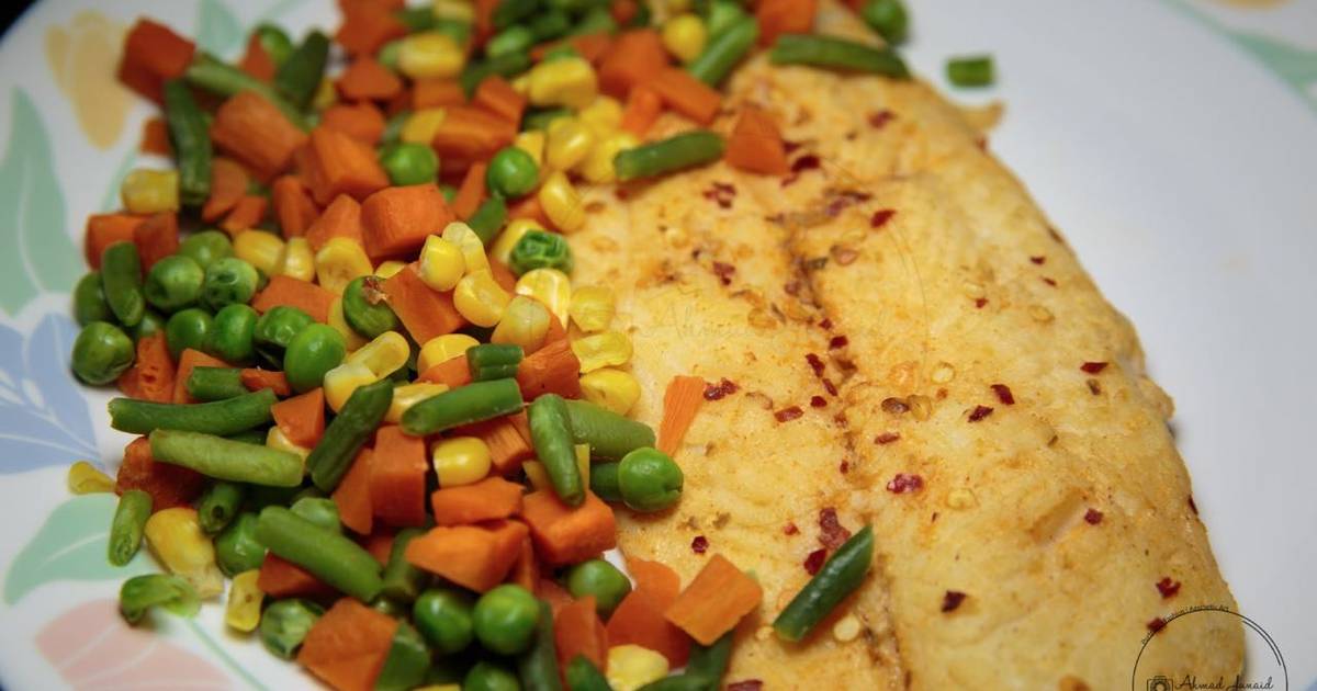 Spicy baked fish Recipe by Rabia - Cookpad