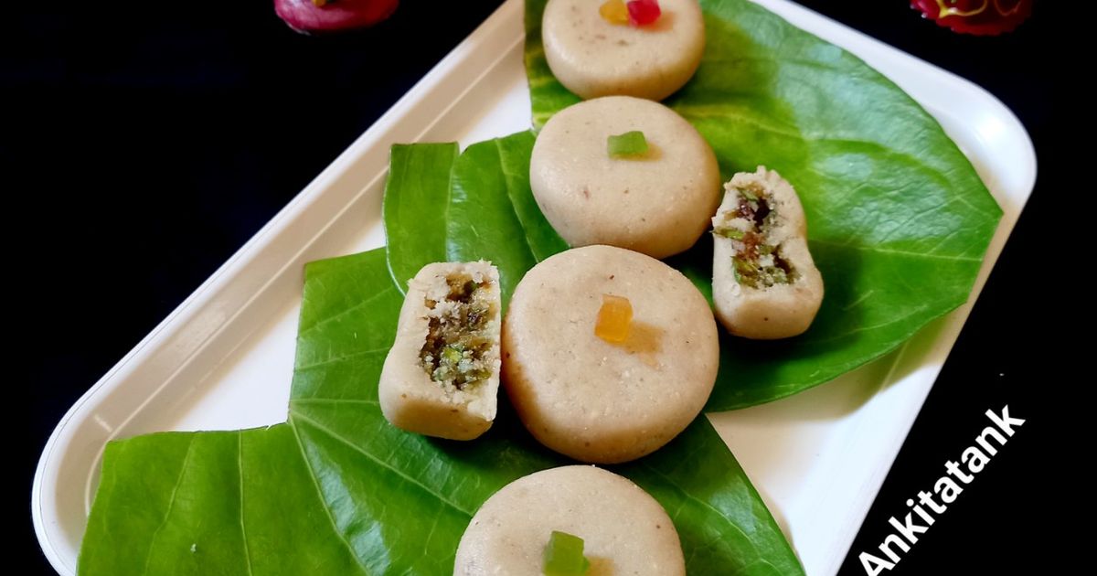 Stuffed Pan Masala Cashew Peda Recipe by Ankita Tank Parmar - Cookpad