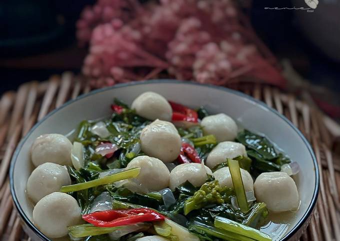 Resipi Sawi Bunga Tumis Fishball oleh Aznie Khasri - Cookpad