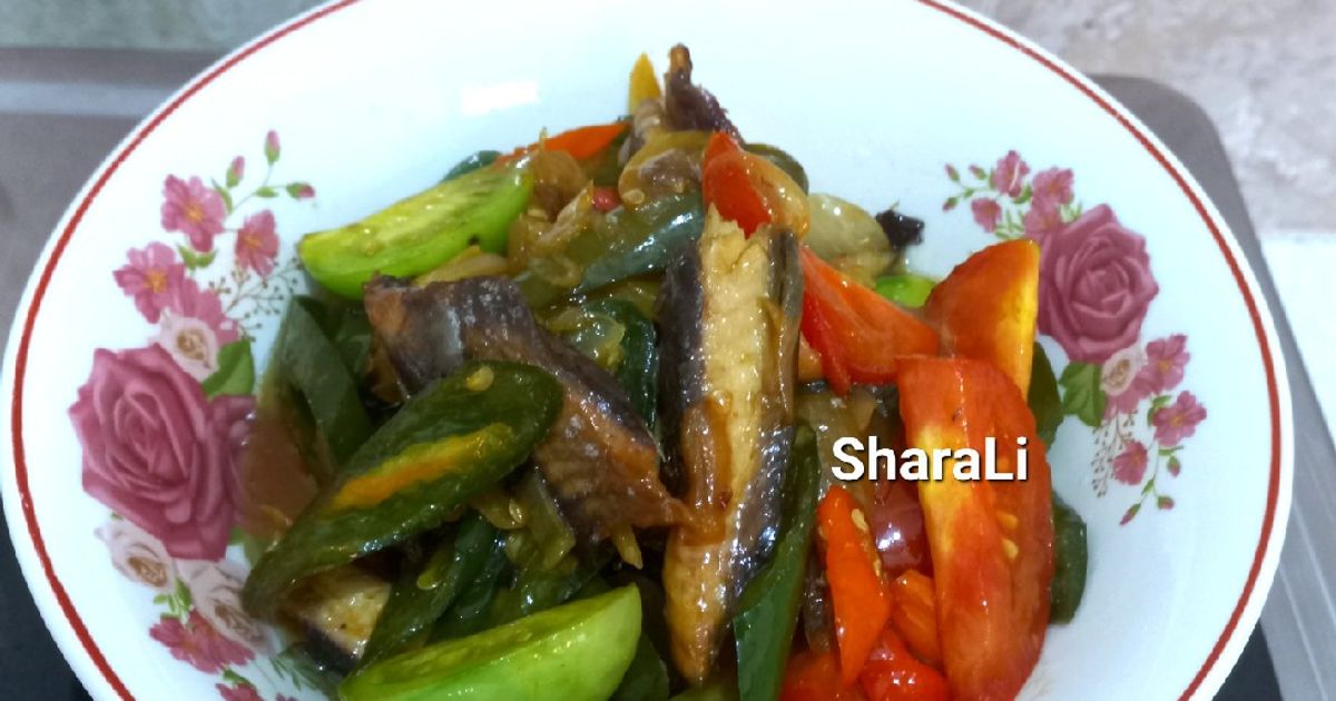 Resep oseng lombok ijo ikan pindang rumahan enak dan mudah - Cookpad