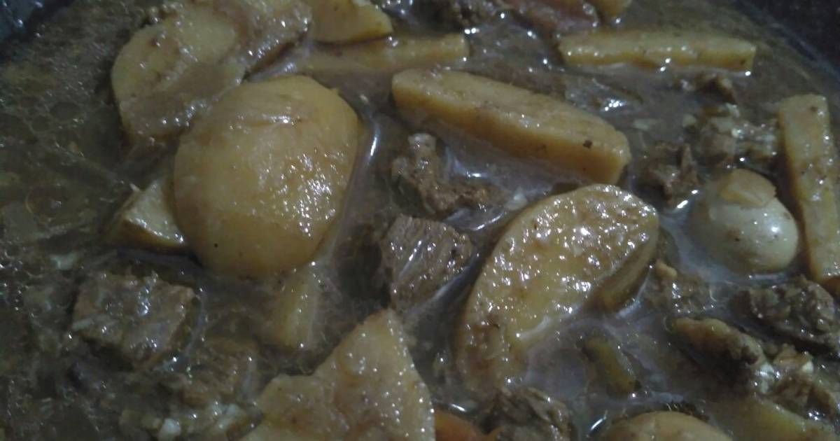 Resep Semur Daging Kentang oleh Hana Dimas K - Cookpad