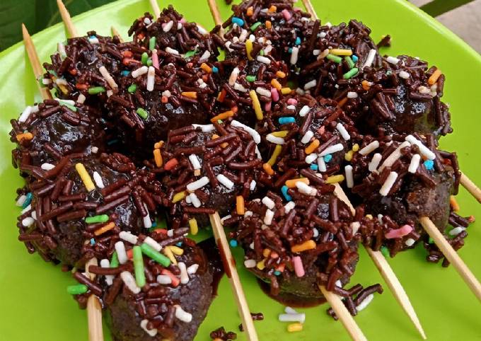 Resep Bola oreo coklat oleh Danvia Kitchen - Cookpad