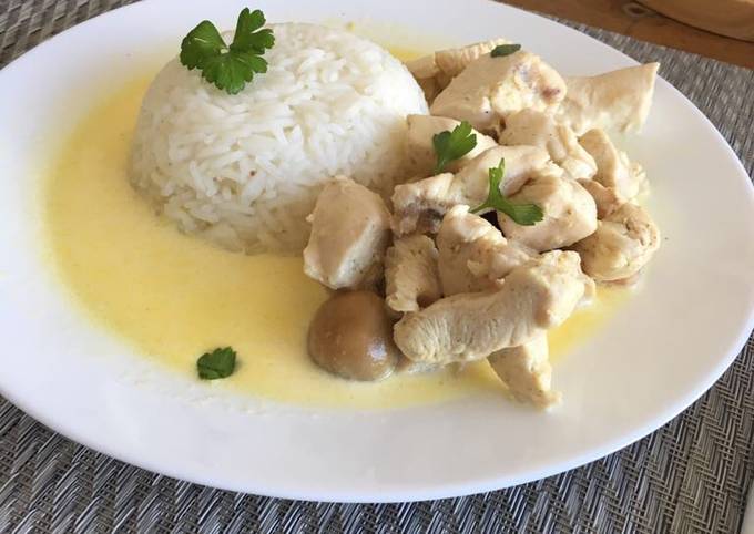 Simil “Strogonoff” de pollo rapidísimo! Receta de Romina Kalichman- Cookpad