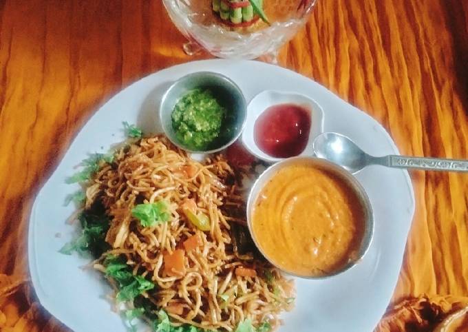 Street Desi Style Veg Hakka noodles 😋🍜🍜😋 Recipe by Jyoti Prakash ...