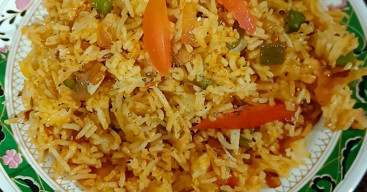 Indo Chinese fried rice Recipe by Seema Sharma - Cookpad
