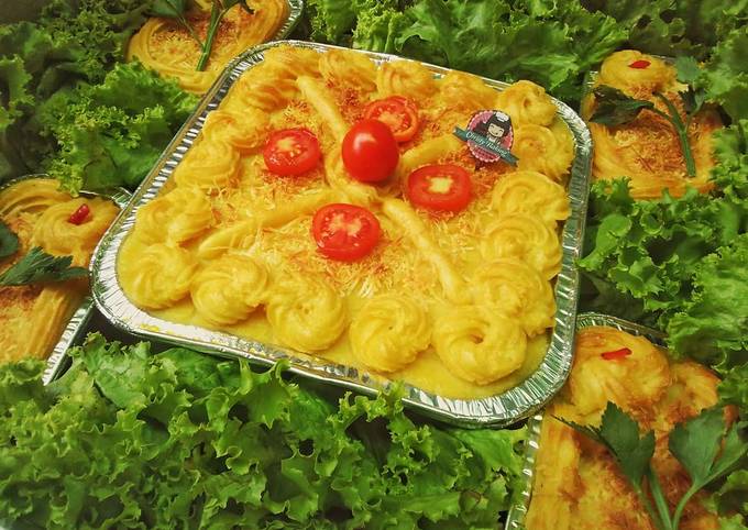 Resep Pastel Tutup Creamy oleh Meiliani - Cookpad