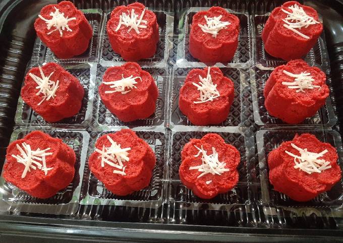 Resep Bolu mini red velvet ekonomis oleh ChrisnAini MahEsty - Cookpad
