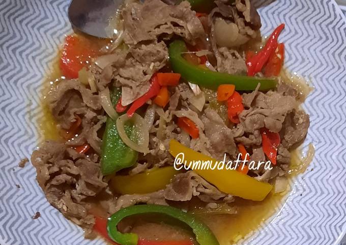 Resep Resep sehat dan simpel : tumis daging paprika oleh Ummu Daffara ...