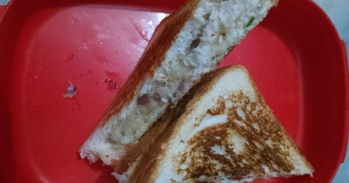 Aloo Toast Recipe by jiya rani - Cookpad
