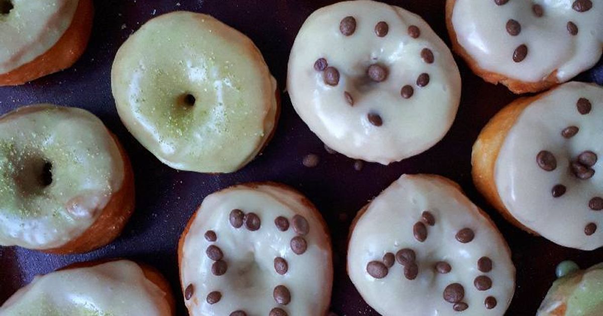 Resep Donut Glaze (Topping Donat) oleh Novia Arfidayanti - Cookpad