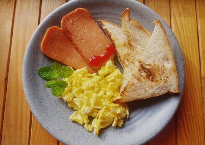 Resep Simple Breakfast ala hotel oleh Ria Mamanya Tata - Cookpad