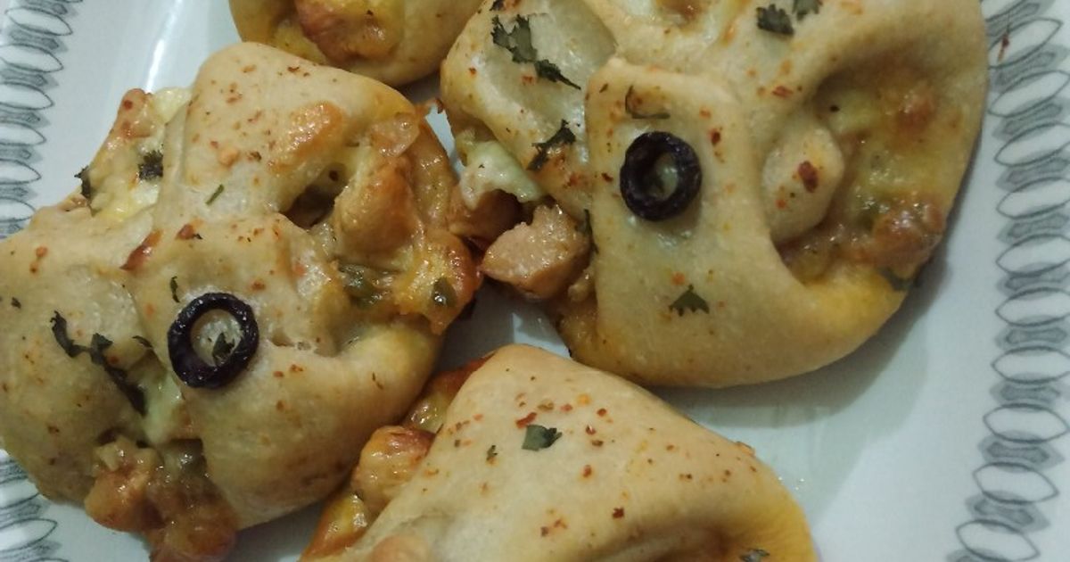 Domino's Style Zingy Parcel Recipe by Noor Ul Ann - Cookpad