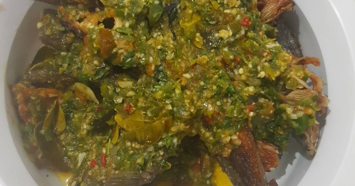 Resep Ikan Lele Cabe Ijo Wangi oleh Moet Joe - Cookpad
