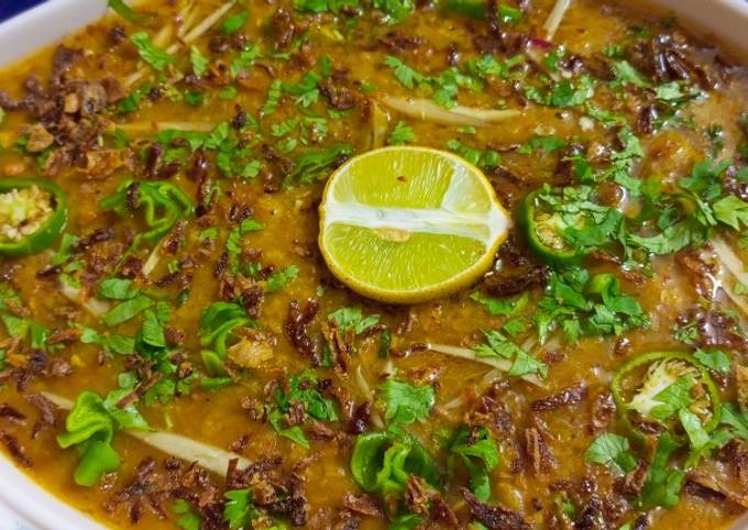 Degi Beef Haleem Recipe by Iqra Farrukh - Cookpad