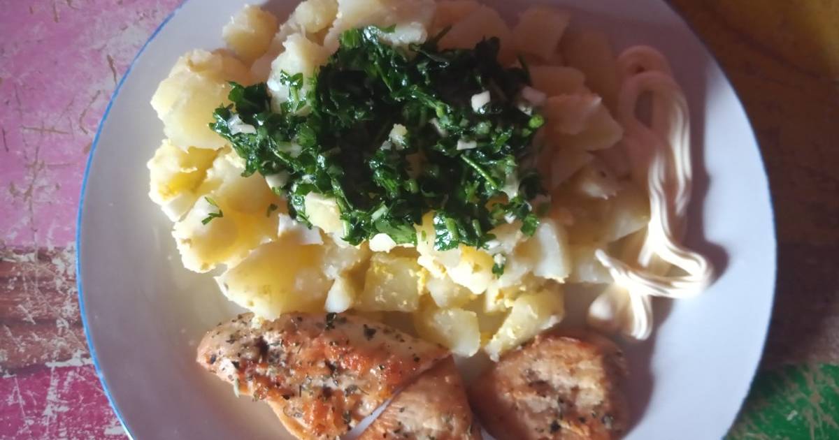 Pechuga de pollo con papas y provenzal😌 Receta de AleCocinaFacil- Cookpad