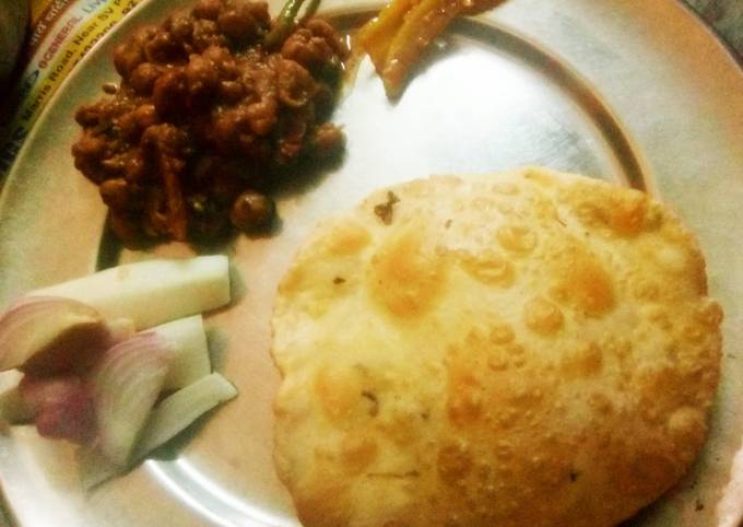 Chole poori Recipe by khushi singh - Cookpad