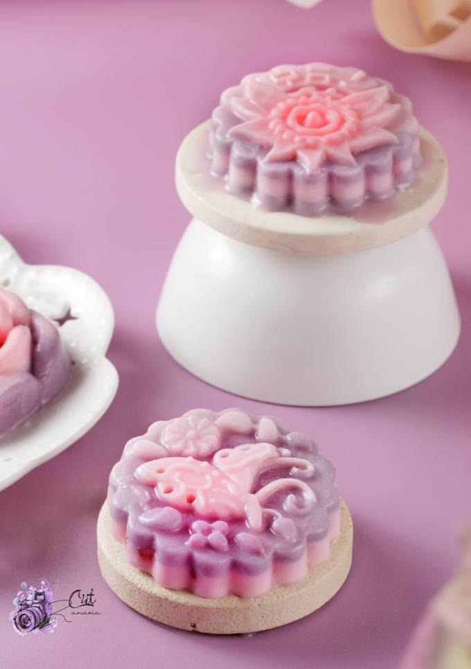 Resep Strawberry silky pudding oleh cutzamania - Cookpad