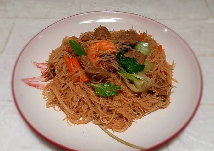 Resep 599. Bihun Goreng ala Chinese Food oleh tehitaa - Cookpad
