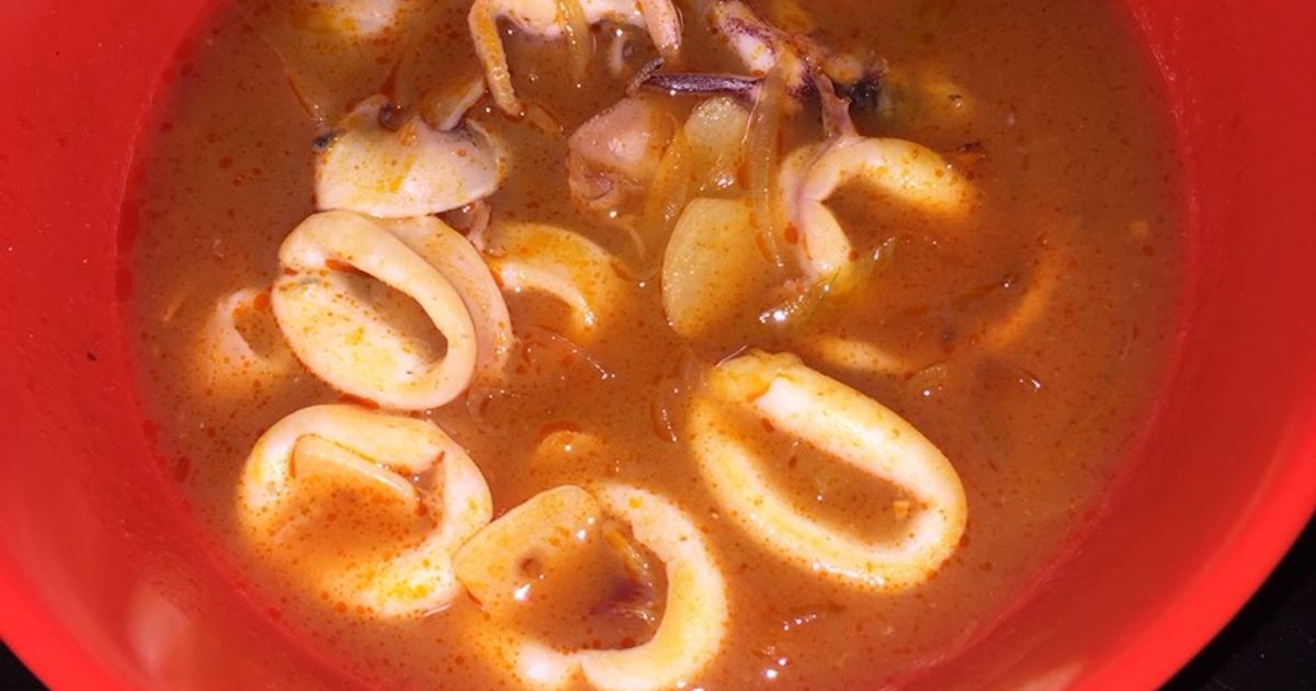 Resep Cumi Kuah Saos Botolan oleh Yoanna salim - Cookpad