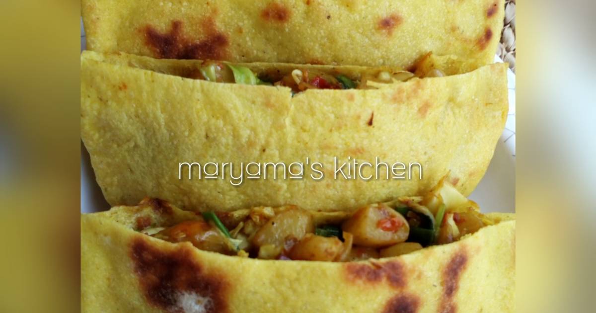 Pita pocket Recipe by Maryama's kitchen - Cookpad