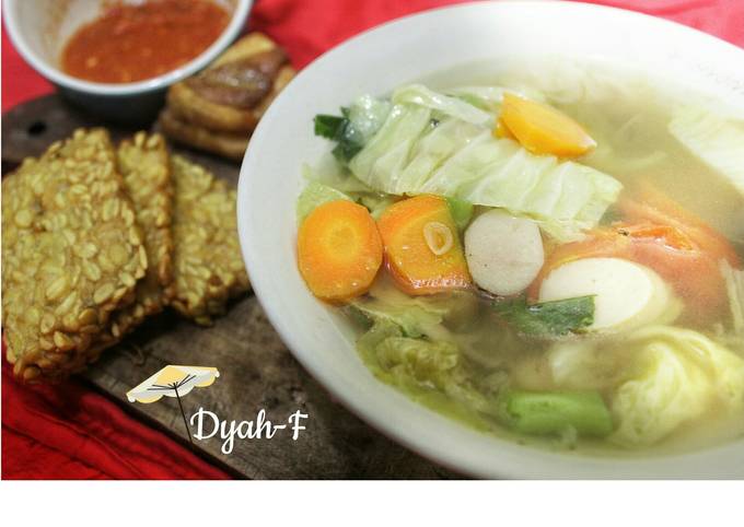 Resep Sop Sosis Ayam oleh Dyah Fitri - Cookpad