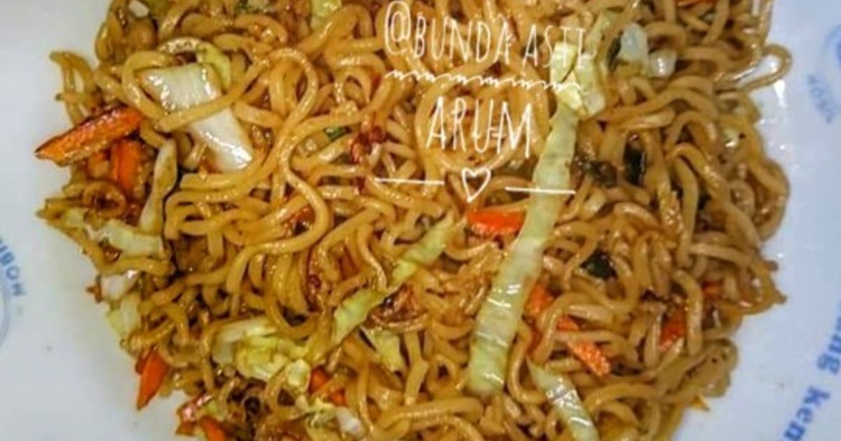 Resep mie eko goreng kecap untuk anak rumahan enak dan mudah - Cookpad