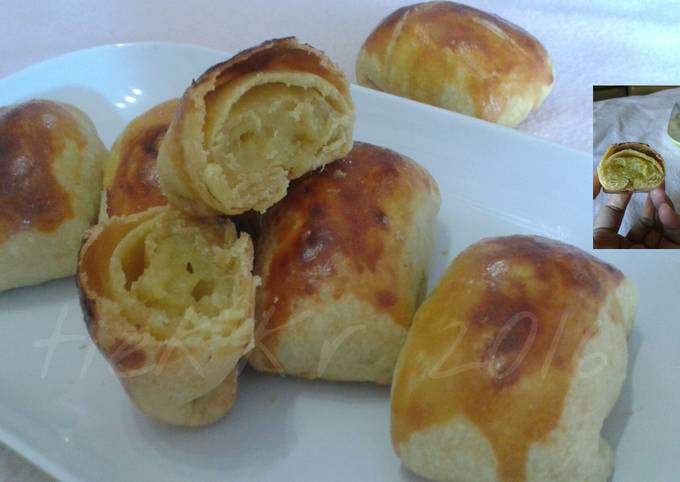 Resep Bolen Durian Wangi Oleh Bunda Atsaby Cookpad