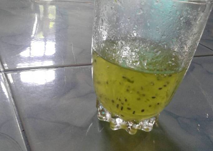 Resep Es agar timun segar oleh Putri Julistias Suhada - Cookpad