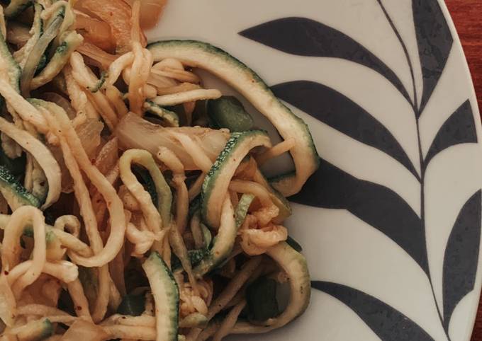 Zucchini de zapallo italiano con verduras salteadas 🥰 Receta de Camilo ...