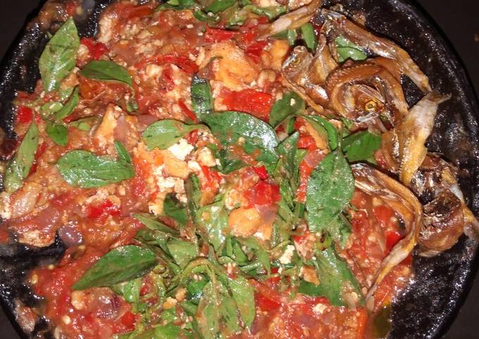 Resep Sambal terasi tempe tahu geprek oleh sheli malinda - Cookpad