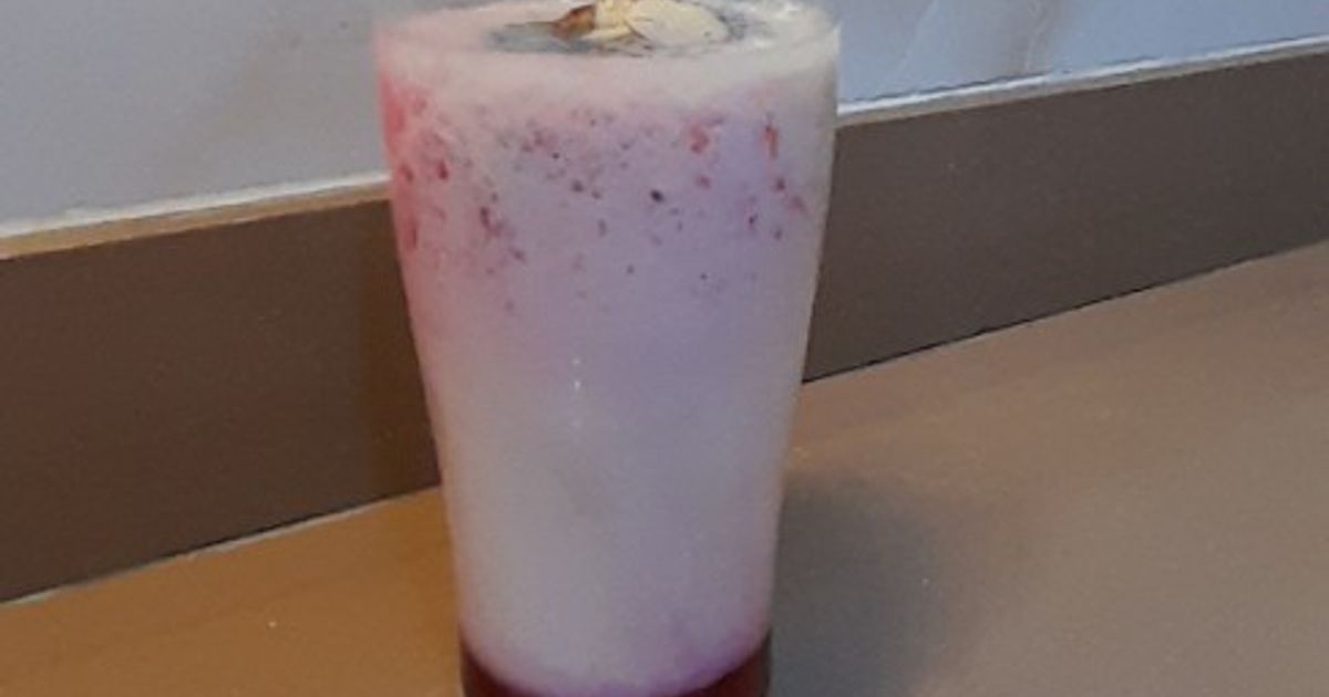 Badaam Pink Lady Shake Recipe by Nikita Singhal - Cookpad