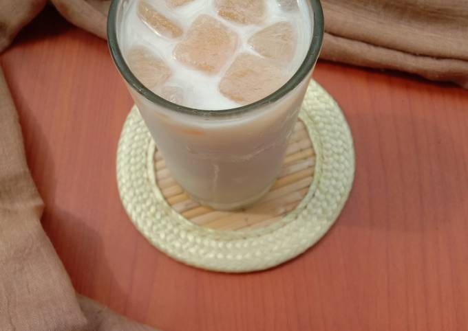 Resep Es susu teh cube oleh Siti Ramlah - Cookpad