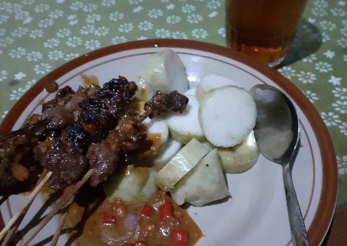 Resep Sate sapi bumbu kacang oleh Indah Kusumawati - Cookpad