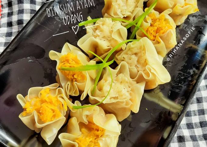 Resep Dimsum Ayam Udang oleh Sofie Hana - Cookpad