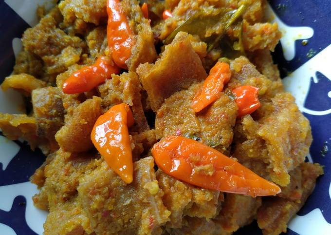 Resep Sambal Krecek pakai rambak biasa oleh adisty - Cookpad