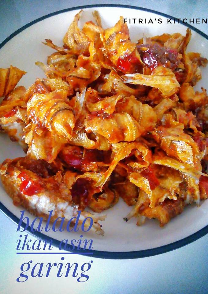 Resep Balado Ikan Asin Garing oleh Fitria's Kitchen - Cookpad