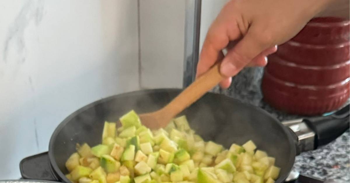 Zucchinipfanne Rezept von Channy - Cookpad