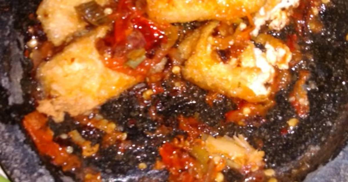 Resep Tahu sambel ikan penyet oleh Ayu Septia Nilam Suparmanto - Cookpad