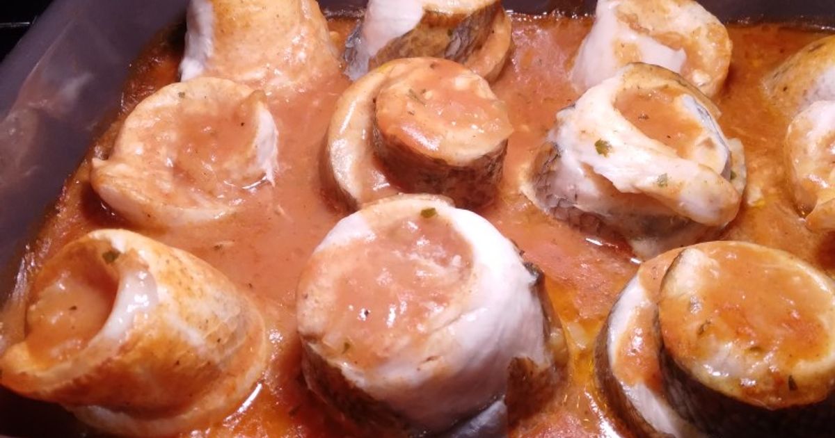 Cypriot Fish Rose Cakes (χοκι ψάρι) With Local Curry Sauce Recipe by ...