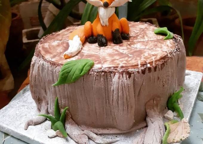 Forest Themed Cake Recipe by Shamila Ali - Cookpad