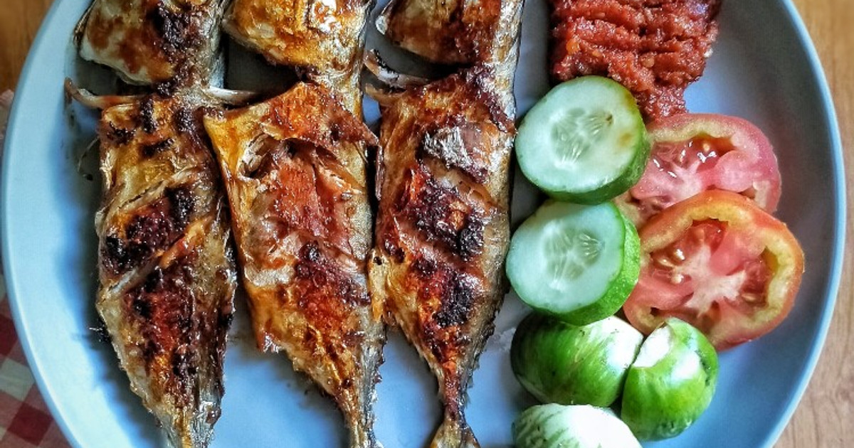 Resep Ikan Kembung Bakar Bumbu Simpel oleh Berlian Soewandono - Cookpad