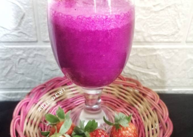 Resep Jus Stoberi, Buah Naga, Pisang oleh arie dewi - Cookpad