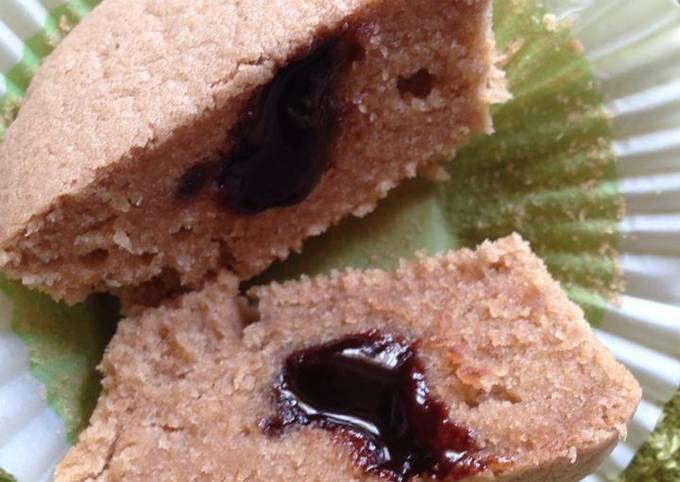 Oozy Cupcakes Recipe by pinksocks - Cookpad