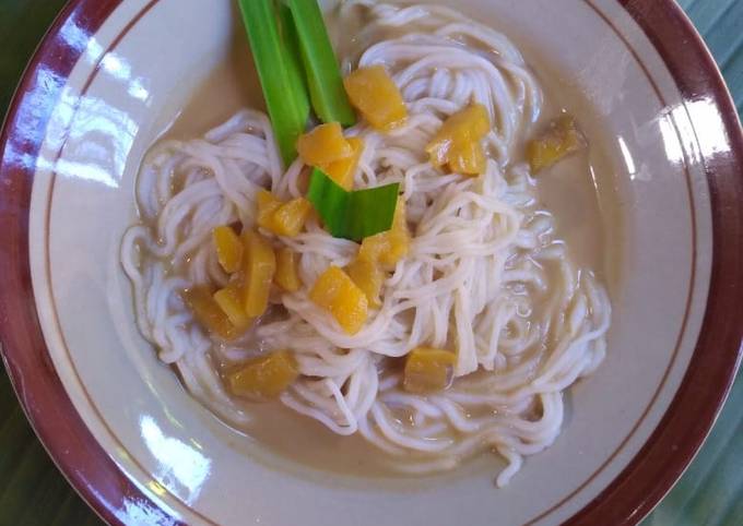 Resep Putu Mayang tepung beras oleh Maulida Jafar - Cookpad