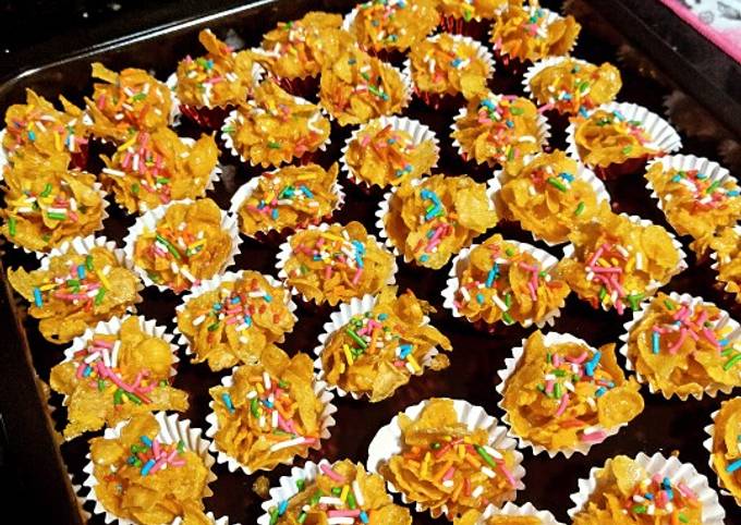 Honey Cornflakes Recipe by Iza Abdul Malik - Cookpad