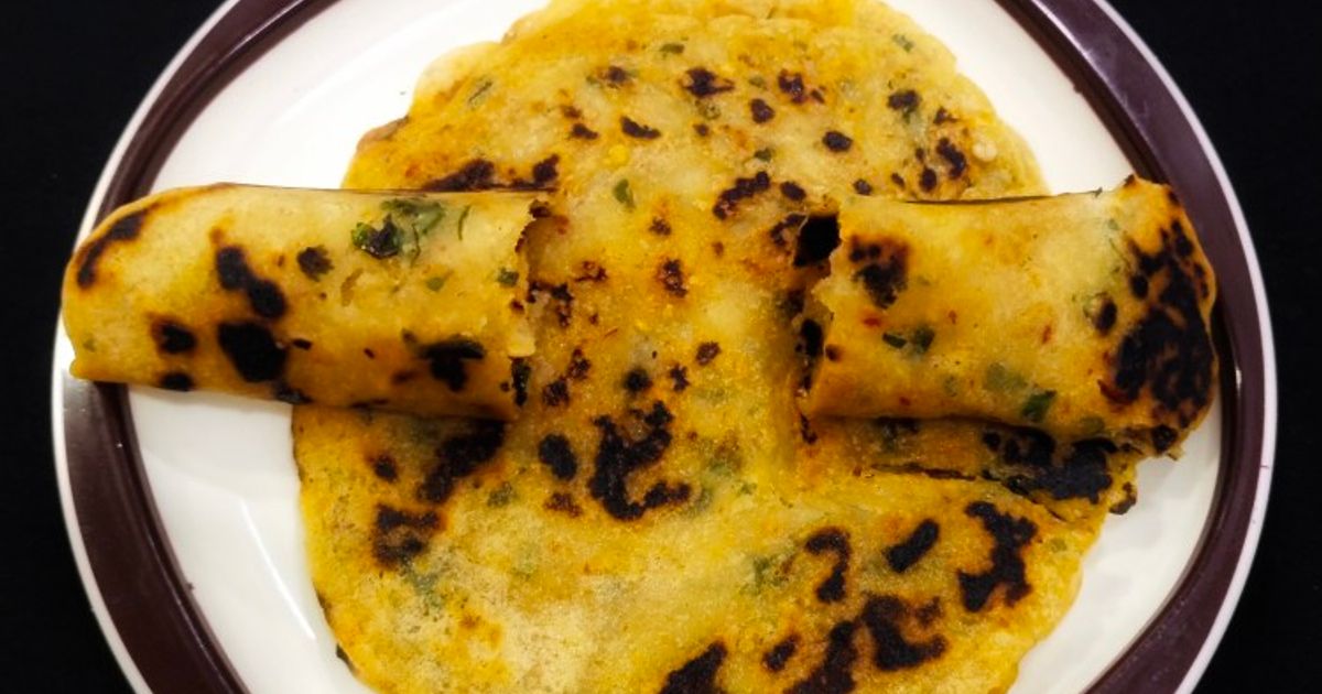 Chilli Garlic Paratha Recipe by Anuradha harwani - Cookpad