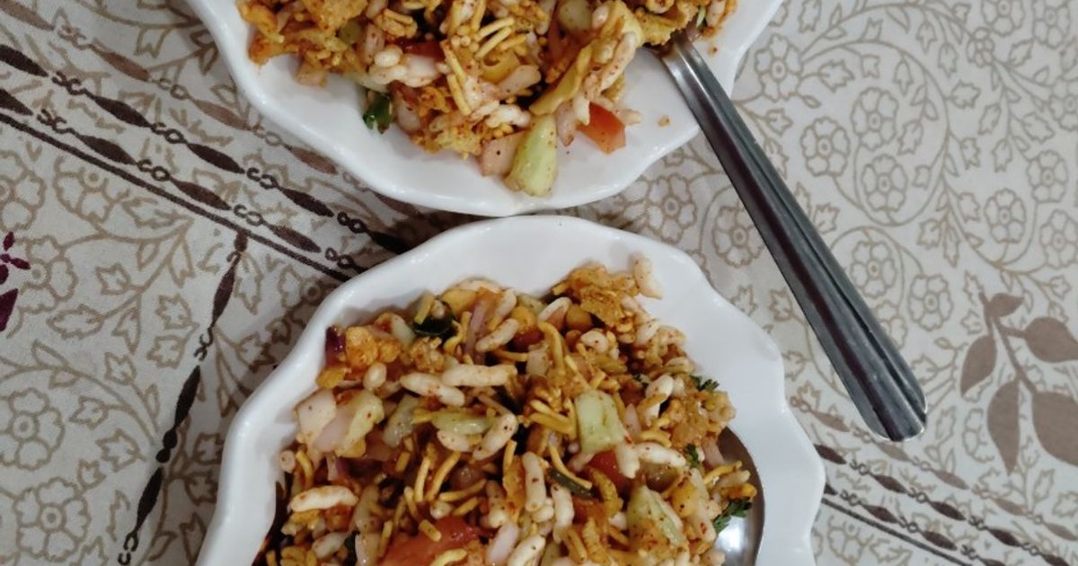 Tangy Chatpata Street Style Bhel Recipe by Dolly Kachhwani - Cookpad